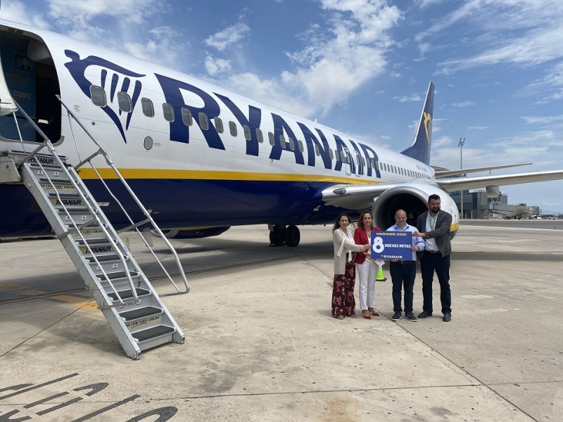! Alicante Today - archived - Ryanair Launches Summer Calendar In ...