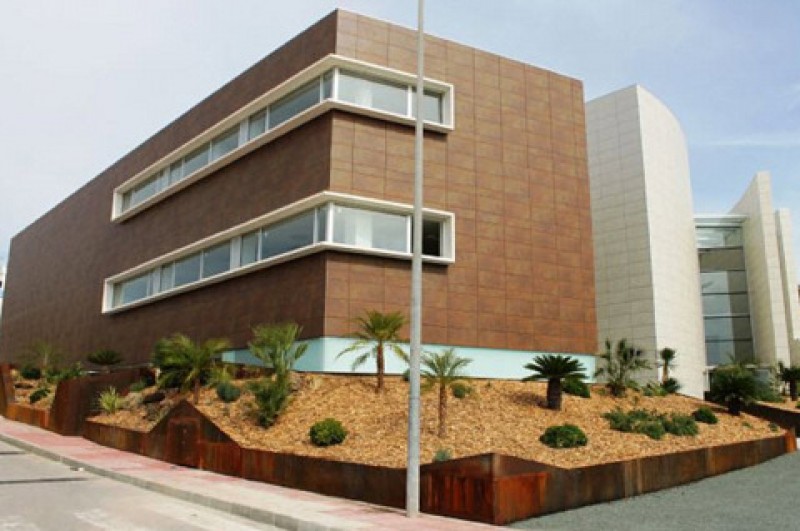 ! Alicante Today - archived - Wind Rips Several Roof Tiles Off Mazarron ...